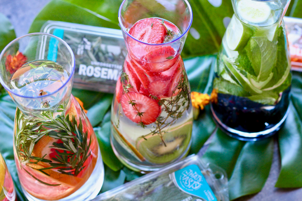 Refreshing Flavor Water with Fresh Herbs - Soli Organic